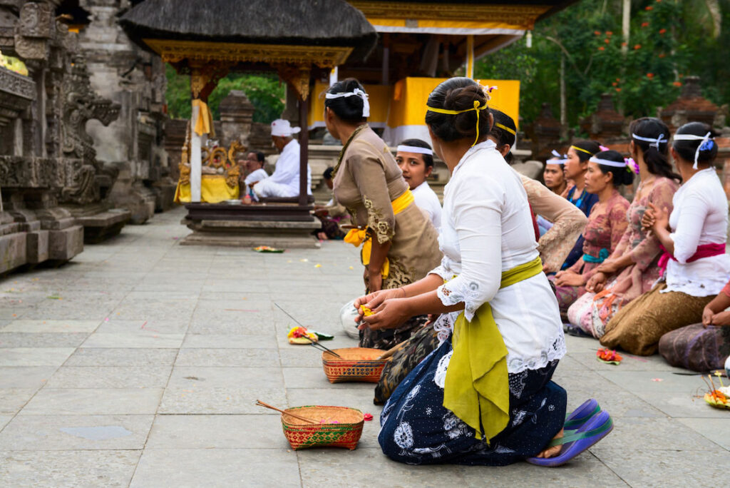 Basic Balinese Etiquette to Keep in Mind When Visiting Bali