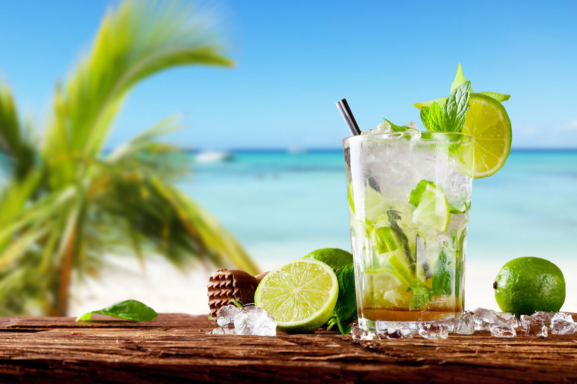 Refeshing Drinks That Will Inspire Your Next Tropical Holiday